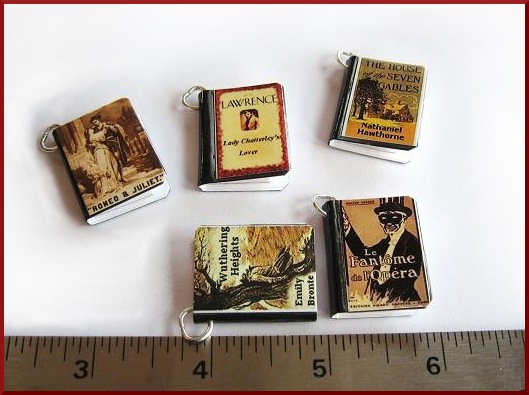 Set Of 5 Romantic Classic Inspired Mini Book Charms on Luulla